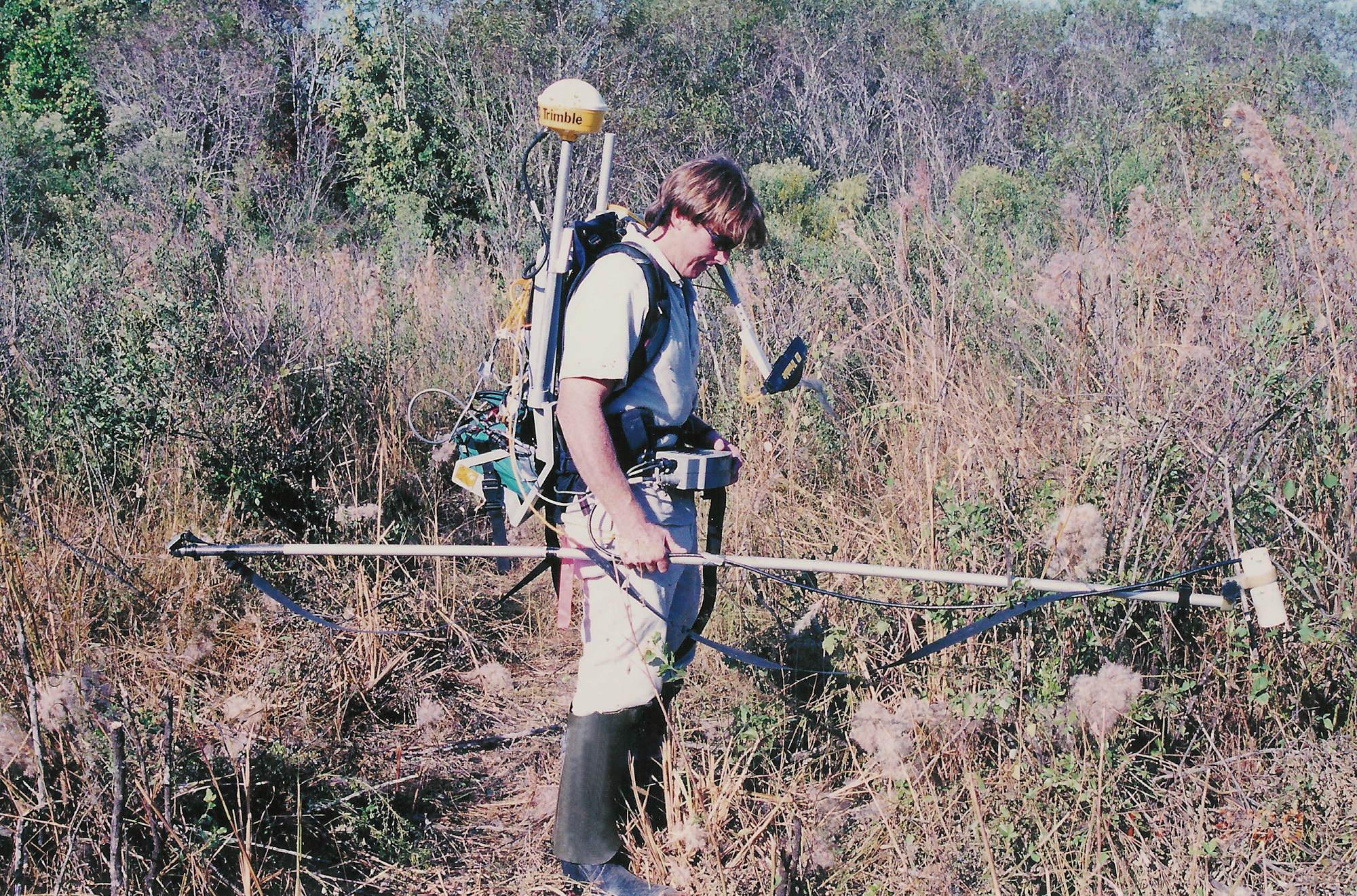 Magnetometer Survey for Buried Debris (G-858 Cesium Vapor Magnetometer ...