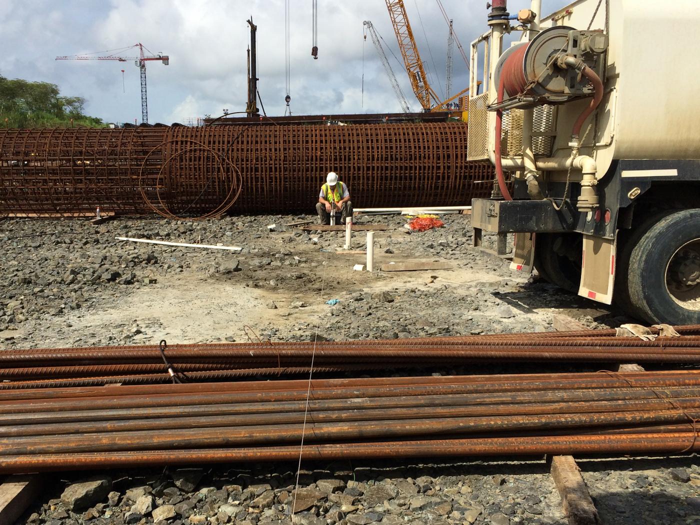 Seismic Crosshole Study | GeoView